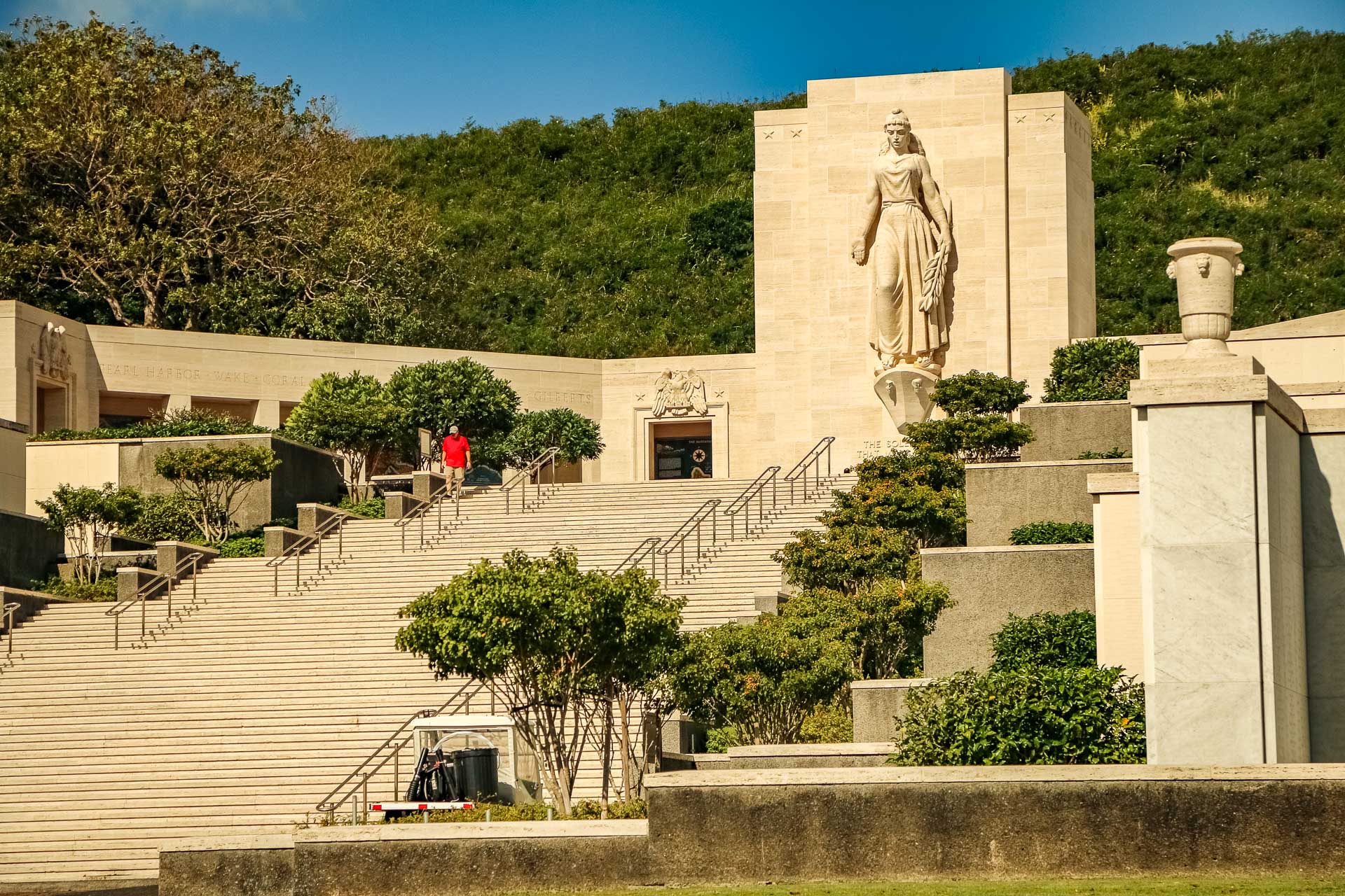Punchbowl Hawaii Memorial Tours By Pearl Harbor Tours