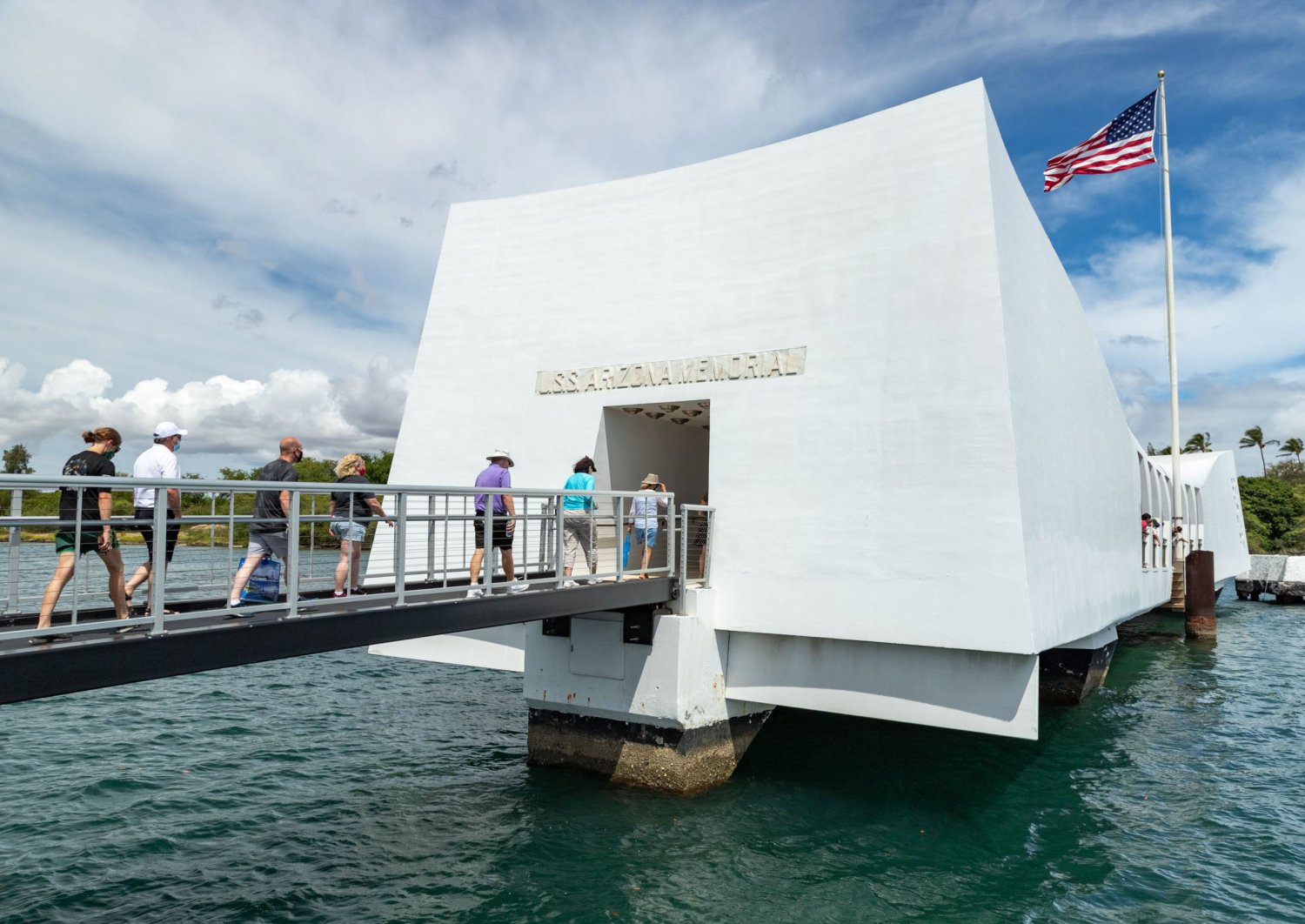 Arizona Memorial Bowfin Submarine
